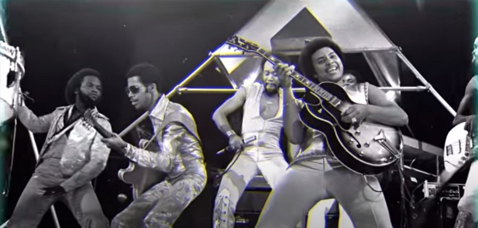 Earth, Wind & Fire – September (Eric Kupper Remix) – Web Music Radio