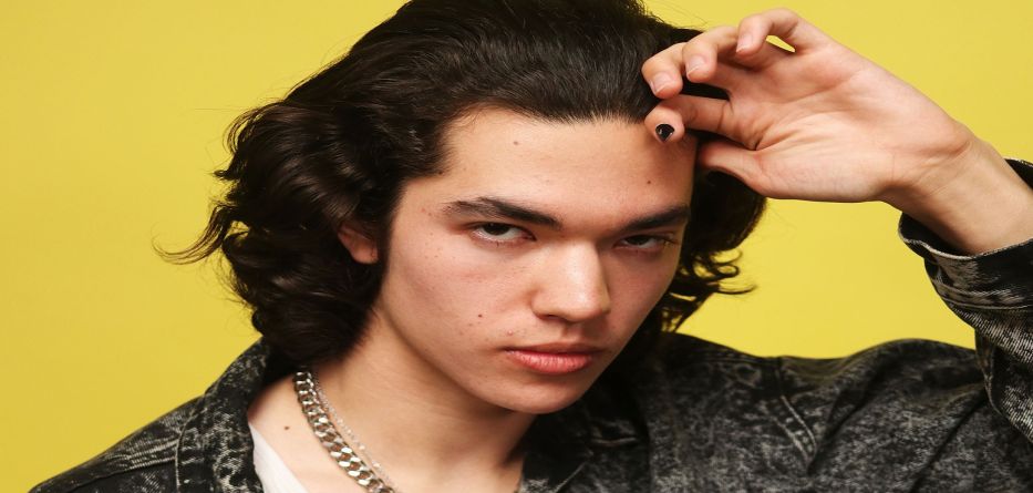 Conan Gray – Overdrive (Lyric Video) – Web Music Radio