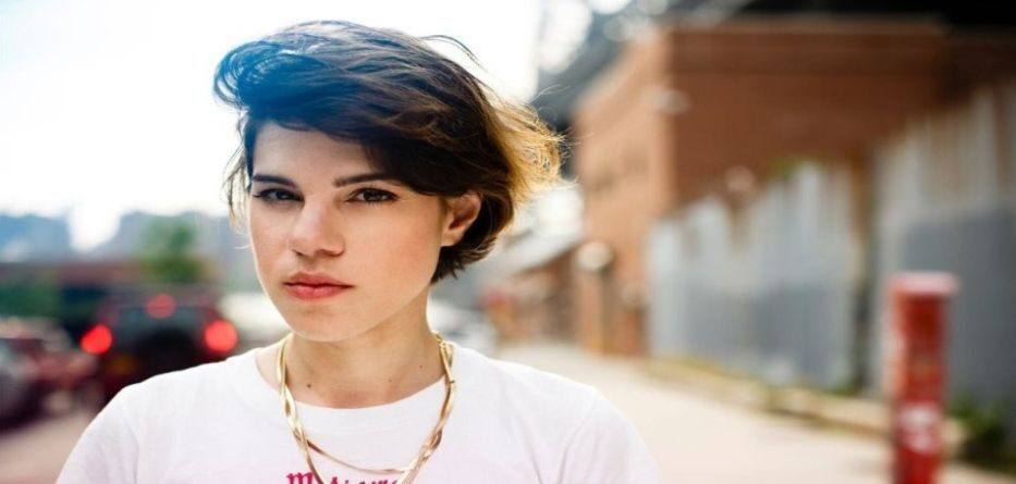 Η ΜΟΝΙΚΑ υπογράφει τα τραγούδια του Soundtrack της πρωτοχρονιάτικης ...