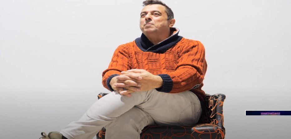 Κωνσταντίνος Ραβνιωτόπουλος- 30 Χρόνια Κωμωδία + Tips – Web Music Radio