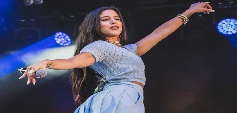 Μαρίνα Σάττι: “ΓΙΑΤΙ ΠΟΥΛΙ Μ΄” – (video) – Web Music Radio