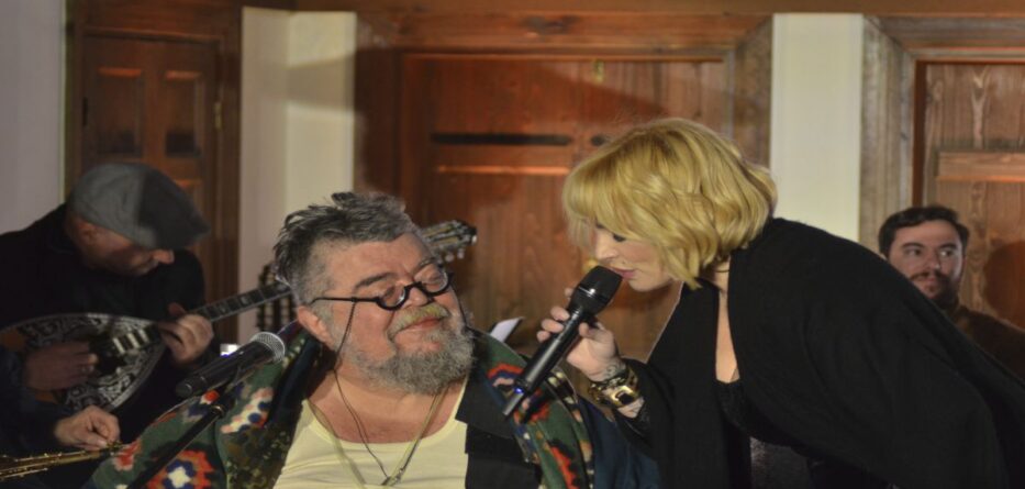 Ε. ΖΟΥΓΑΝΕΛΗ – Σ. ΚΡΑΟΥΝΑΚΗΣ «ΤΙ ΝΑ ΛΕΜΕ ΤΩΡΑ» – Web Music Radio