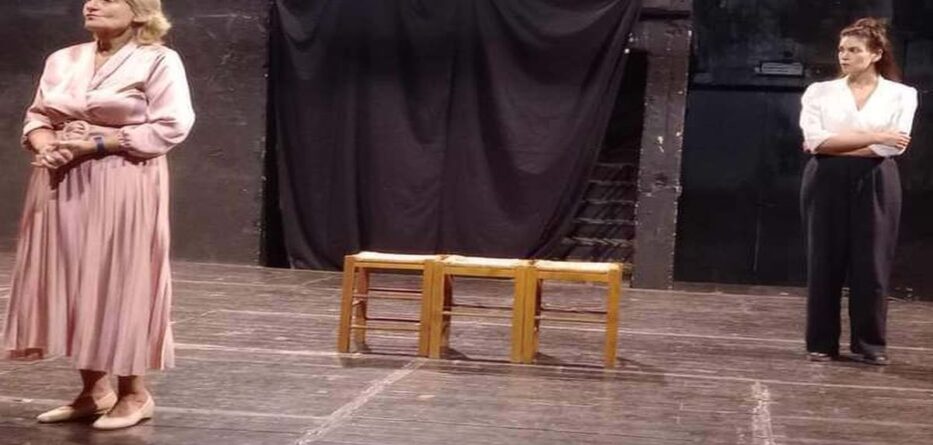 “ΤΡΕΙΣ ΚΙ Ο ΚΟΥΚΟΣ” ΣΤΟ ΘΕΑΤΡΟ ΕΜΠΡΟΣ – Web Music Radio